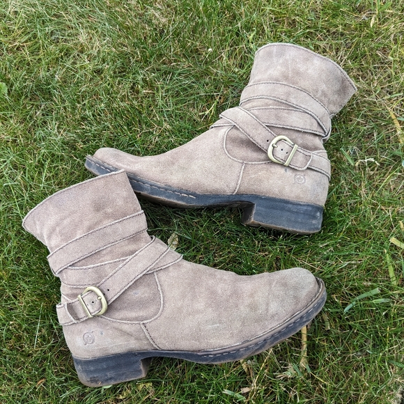 Born | Shoes | Born Boots Womens Size 7 Greybrown | Poshmark